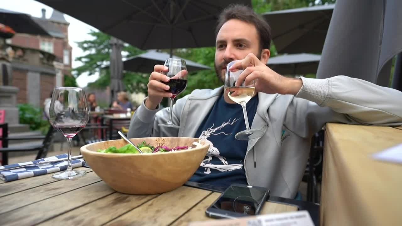 NotLikeThis : LivestreamFail