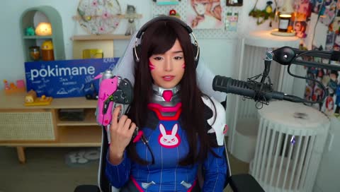 pokimane COSPLAY D.Va